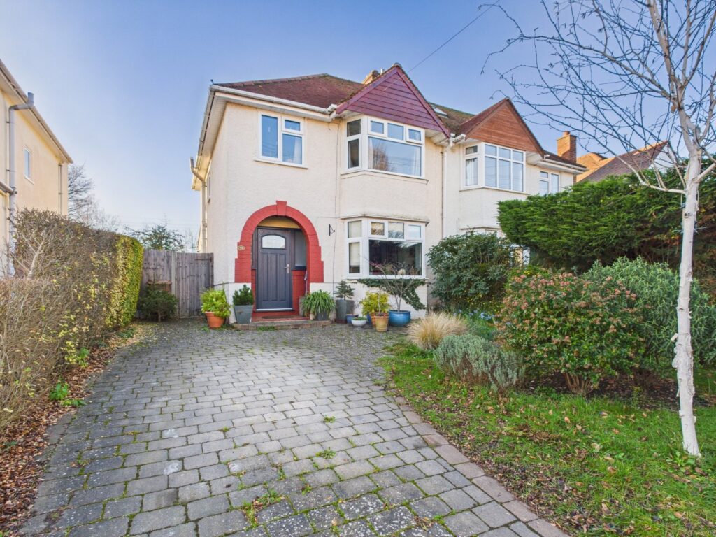 3 bedrooms, Semi-Detached House, property for sale, Henwick Road ...